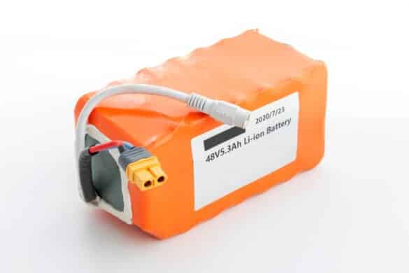 How to Charge a Lithium-ion Battery? Detailed Guide